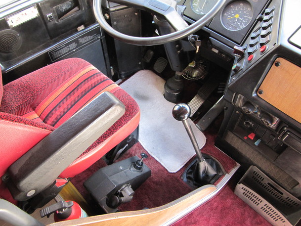 Magirus M2000 RENT-A-BUS - MAGIRUS M2000 GEORGAKOPOULOS RENT-A-BUS ...